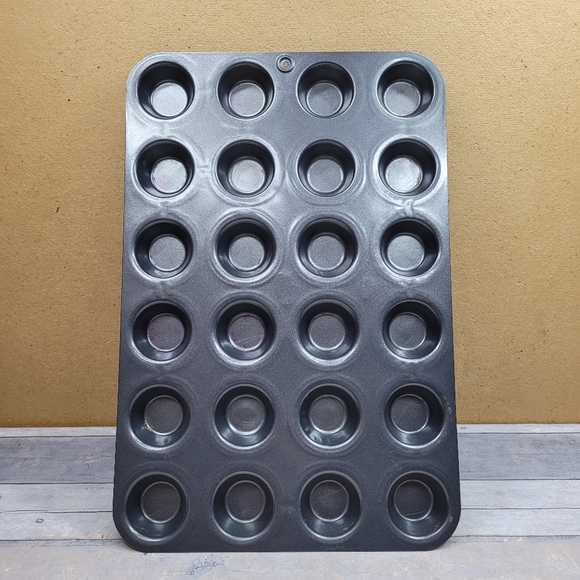 Pampered Chef | Kitchen | Pampered Chef Mini Muffinpan | Poshmark